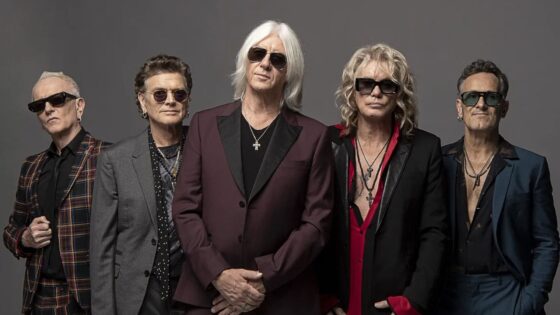 Def Leppard Extends 2026 World Tour With Extreme, Adds Dates In North ...