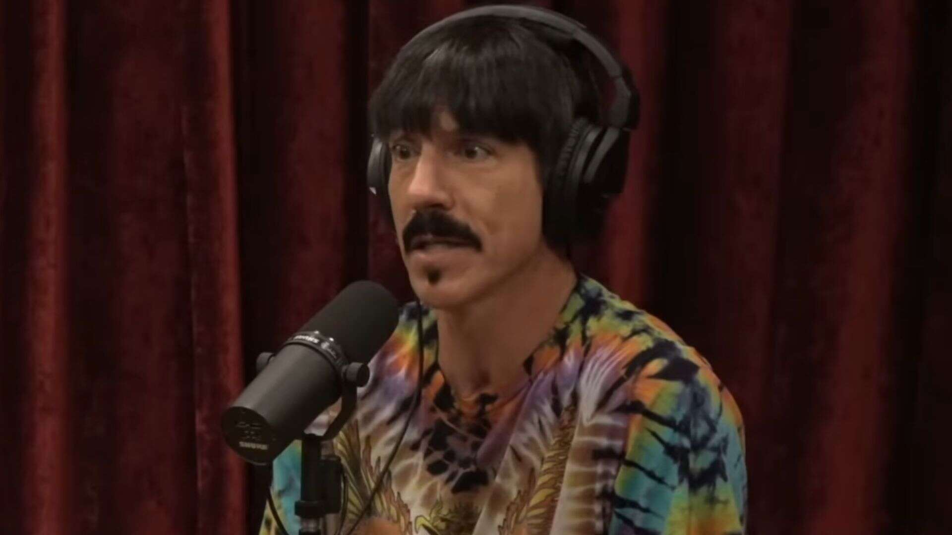 Red Hot Chili Peppers Producer Calls Anthony Kiedis ‘Tone-Deaf,’ Says ...